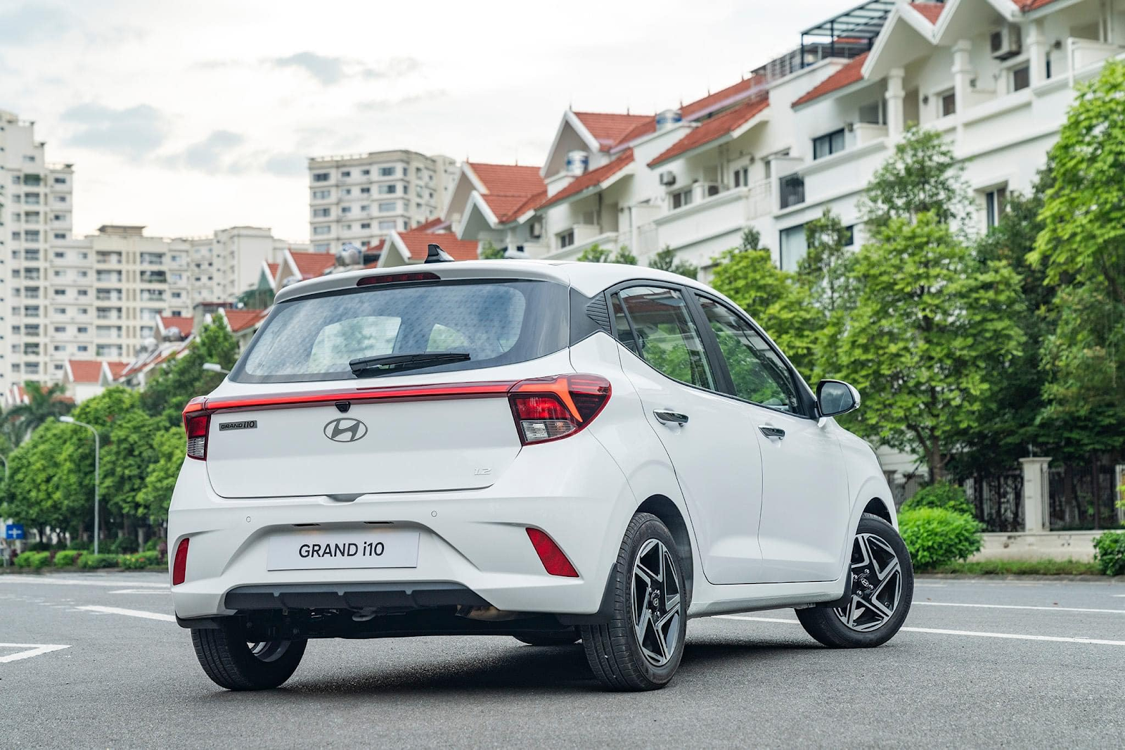Hyundai i10 2025: Giá lăn bánh, Ưu Đãi Tốt Nhất, Trả góp 85%